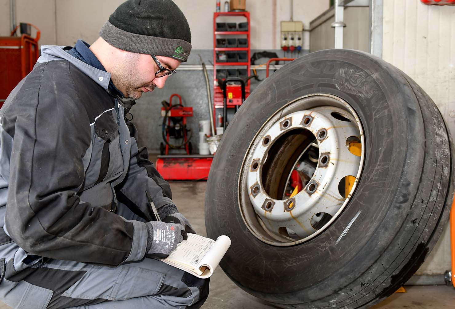 Servizio Pneumatici - TT Service SRL